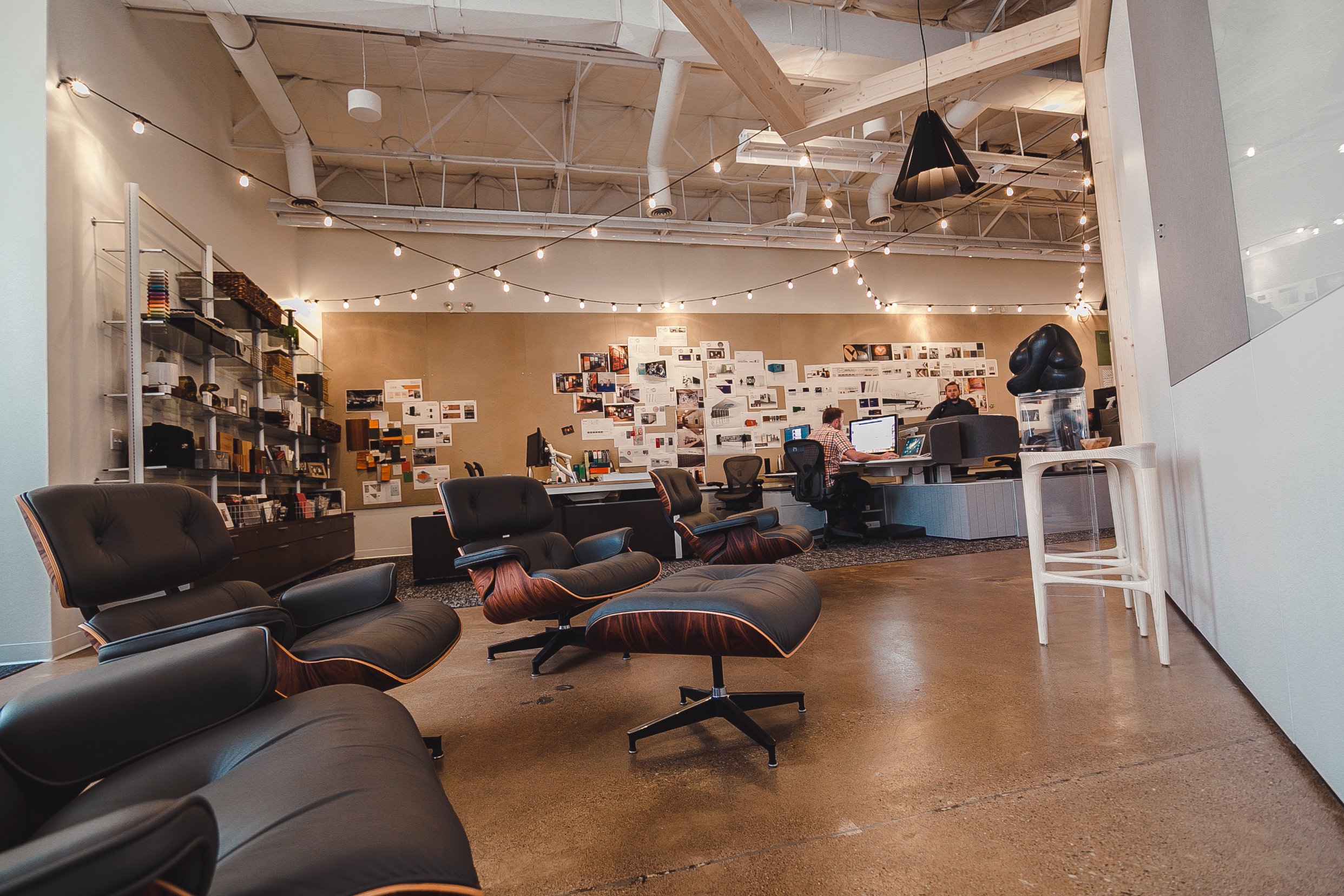 7 (and a half) Times We Spotted the Iconic Eames Lounge Chair on TV